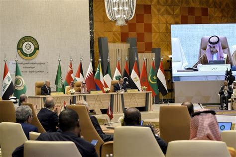 Syrias Assad Arrives In Saudi Arabia For Regional Summit Sealing His