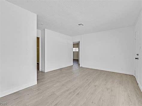 1808 Weldon Pl Las Vegas Nv 89104 Zillow
