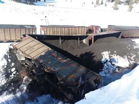 Train Carrying Coal Derails East Of Bozeman