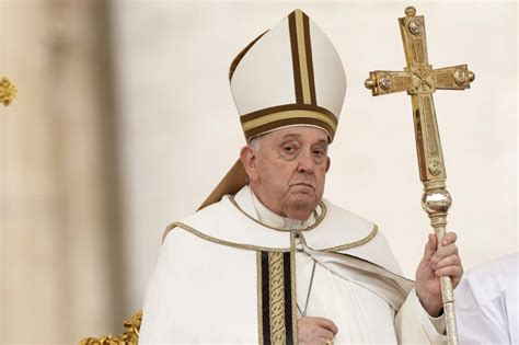 Pope Apologizes After Being Quoted Using Vulgar Term About Gay Men In
