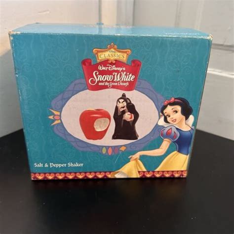 Walt Disney Snow White Wicked Witch Wapple Salt And Pepper Shaker In