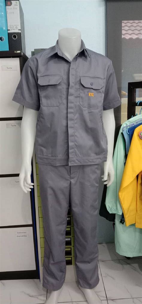 ผลิตชุดฟอร์มทุกรูปแบบ เสื้อโปโล เสื้อเชิ๊ต ชุดหมี มีช่างกราฟฟิกออกแบบให้ฟรีค่ะ สอบถามได้ที่เบอร์