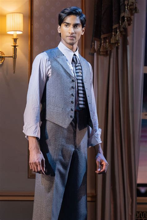 photos first look at new the great gatsby stars michael maliakel