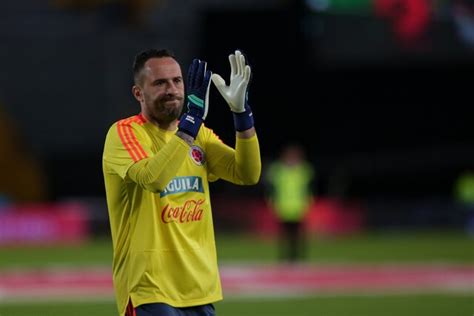 El Millonario Salario Del Arquero Colombiano David Ospina En Su Nuevo