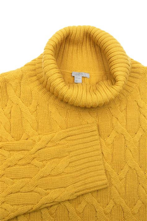 Купить Свитер Cos в СПб | NewLife.moda