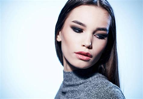 Evening Makeup Background Images Hd Pictures And Wallpaper For Free