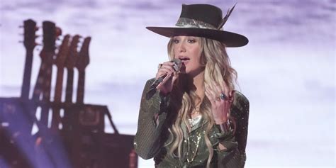 Fans Cant Stop Talking About Lainey Wilsons American Idol Performance