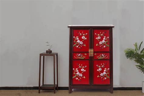 扬州座屏屏风扬州挂屏工艺画扬州漆器扬州漆器厂有限责任公司 刻漆真金挂画刻漆贴金座屏扬州中式家具扬州漆器厂有限责任公司
