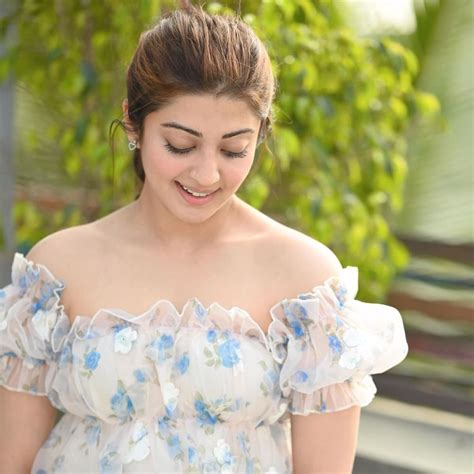 అందం అభినయంతో తెలుగు ప్రేక్షకులు మనసు దోచుకున్న అందాల నటి ప్రణీత ఏం