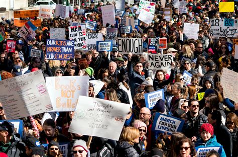 Vote Them Out Hundreds Of Thousands Demand Gun Control Woai