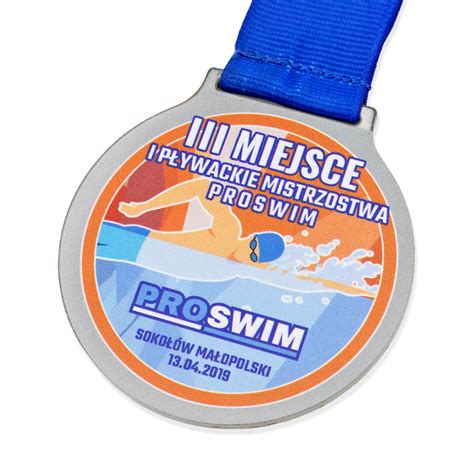 Metalowy medal z nadrukiem na zawody pływackie