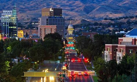 Boise Travel Guide Boise Tourism Kayak