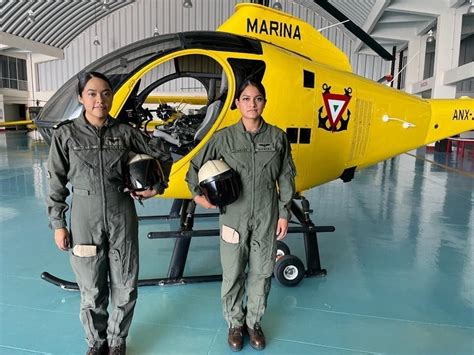 Video Orgullo Mexicano Se Graduan Las Primeras Mujeres Como Pilotos