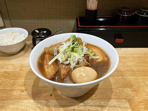 厳選煮干しらーめん 初代 にぼ助 HAMONI