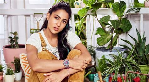 New Sara Ali Khan Wallpaper Hd Indian Celebrities 4k Wallpapers