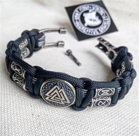 Viking Runic Paracord Bracelet Kit Diy Protective Amulet Etsy