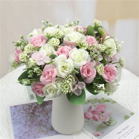 【decoration】6ส้อมดอกกุหลาบปลอมดอกโบตั๋นช่อดอกไม้ปลอมดอกไม้พุ่มไม้สีเขียวพืชกระถางตกแต่งสวนในบ้าน