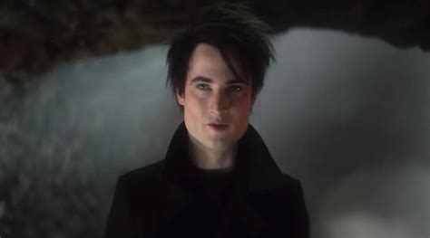 Во 2 сезоне сериала «Песочный человек появится Сумасшествие