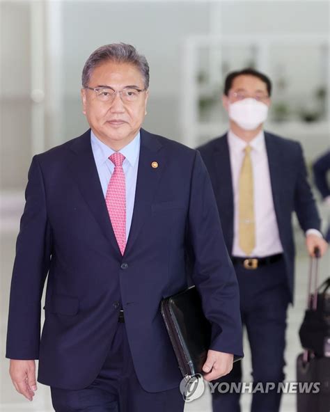 한미 외교장관회담 위해 출국하는 박진 외교부 장관 연합뉴스