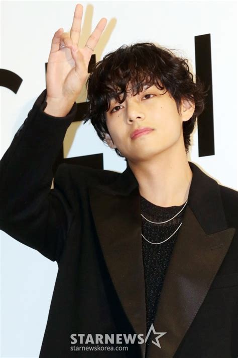 Bts 뷔와 함께라면♥수능날 가장 응원받고 싶은 男스타 1위 스타폴