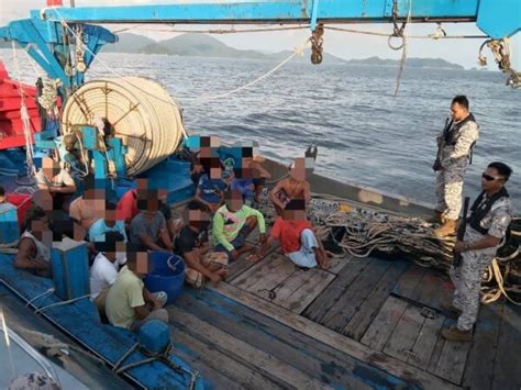 Warga Emas Menitis Air Mata Terima Sumbangan Beras
