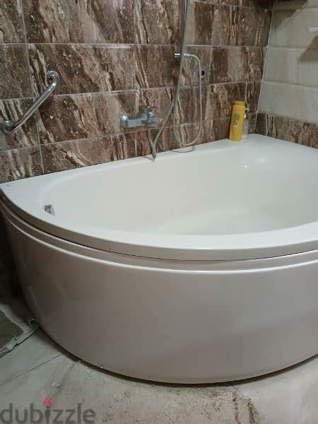 بانيو حجم كبير ايديل استاندر الحمام 201525224
