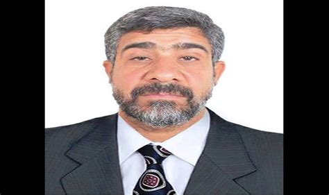 الطائر والذئب والحريق المسلة