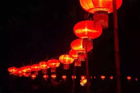 易稿 原创稿件交易一站式服务平台 免费征稿投稿平台小说推文推剧等服务