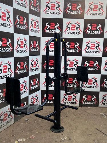 Gi Red Leg Press Double Outdoor At ₹ 14000piece In Meerut Id