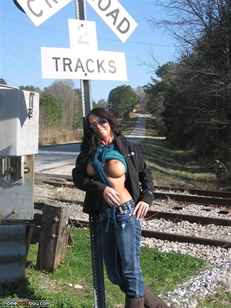 Amazing Amateur Brunette MILF Homemade Pics Mobile Homemade Porn Sharing