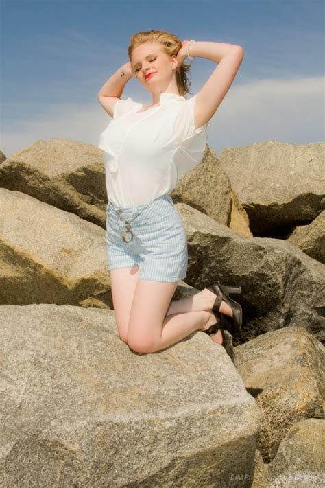 Tori Us Photo Portfolio 0 Albums And 14 Photos Model Mayhem