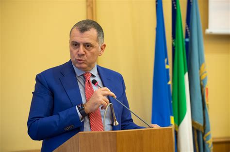 Latina Bertucci Fdi Morte Bracciante Simbolo Della Piaga Del Caporalato