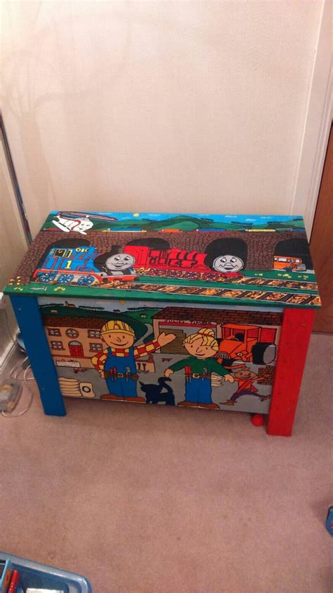 Pin By John Mccluskie On Murals And Toy Boxes Toy Chest Toy Boxes Toys
