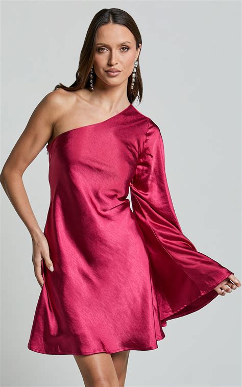 Karla Mini Dress One Shoulder Long Sleeve Dress In Berry Showpo