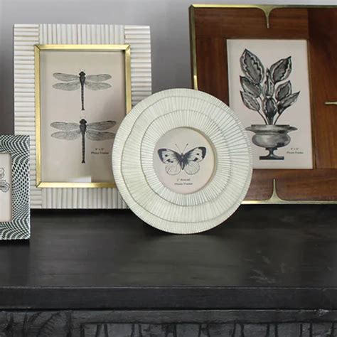 Layered Round Frame The Loft By Lee Douglas Interiors