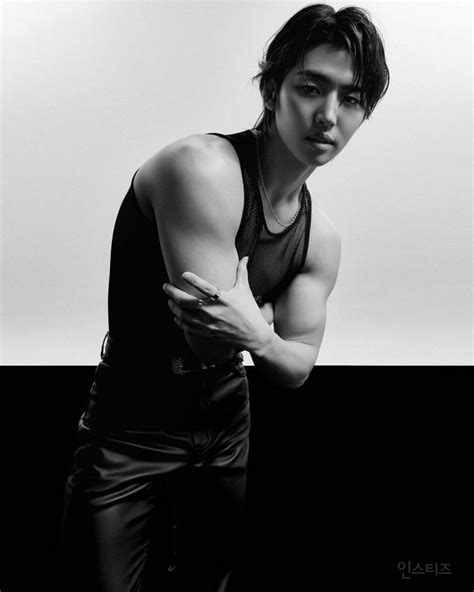 군입대 앞두고 찍은 바디프로필 공개한 남돌 후방주의 인스티즈 Instiz 인티포털 카테고리