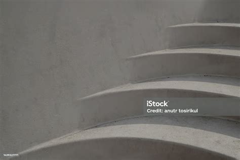 기념물과 랜드마크에서 자주 볼 수 있는 건축 계단 디자인 패턴 개념에 대한 스톡 사진 및 기타 이미지 개념 건설 현장