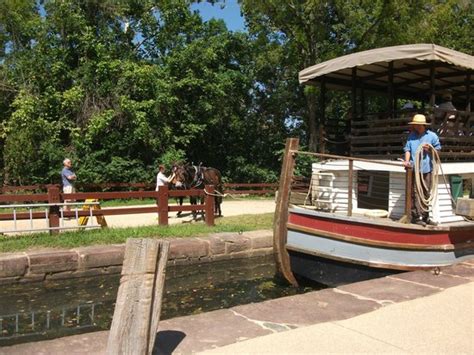 Canal Boat Great Falls Canal Boat Ride