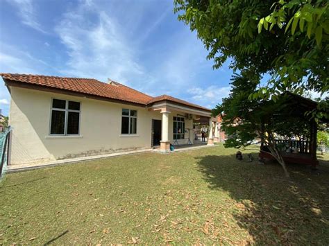 CORNER LOT Rumah Teres Taman Rembia Perkasa Alor Gajah Property For