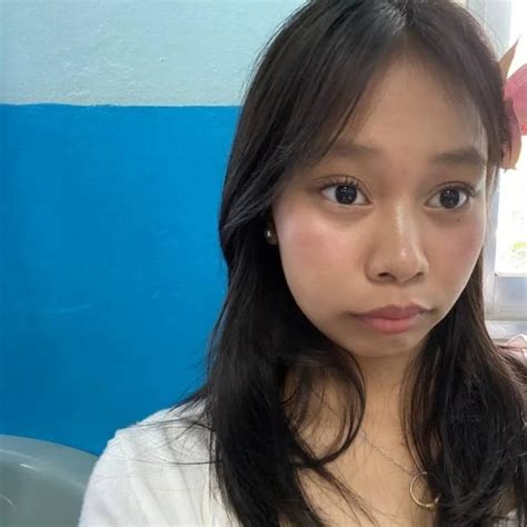 Rhi Pasion Rhnreyes • Threads Say More