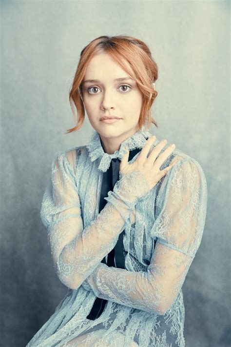 Olivia Cooke Rcelebs