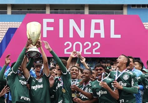 Palmeiras vence o São Paulo e garante mais um título na galeria