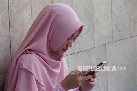 Awas Kecanduan Ini Solusi Untuk Orang Yang Hobi Main Hp Terus Republika Online