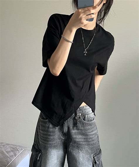 3c시원코튼 노므 사선 절개 반팔 티셔츠 에이블리