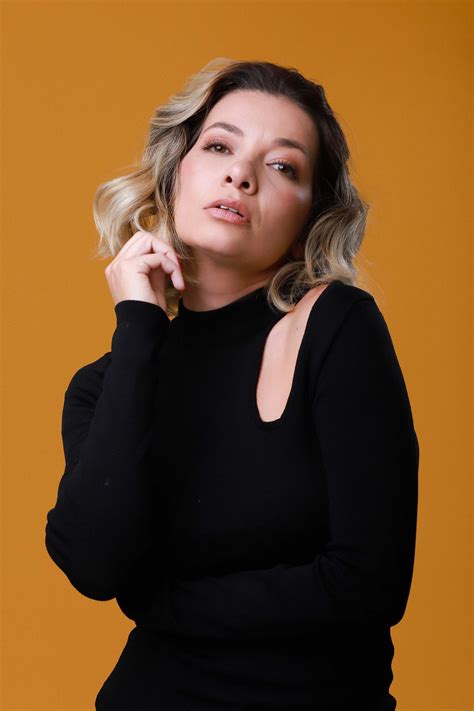 Thiare Sá Modelos Da Gloss Model