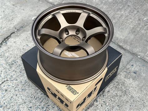 โก๋เต้ย รังสิต ประกอบ Te37 Spp สีเทียบแท้ ล้อใหม่ 18 Facebook