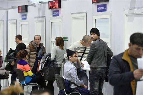 С 1 января вступит в силу новый бланк миграционного учета