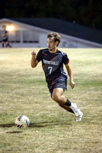 Boys Soccer Tigers Split Coc Games Last Week Sports
