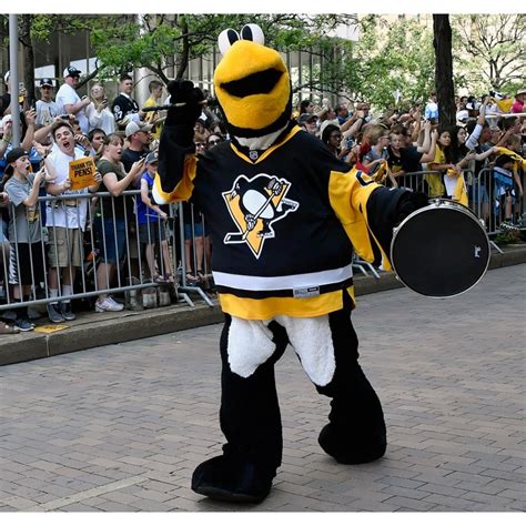 Pittsburgh Penguins Mascot Iceburgh