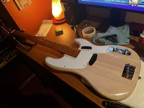 Nbd Squier Classic Vibe Early 50 Precision Bass